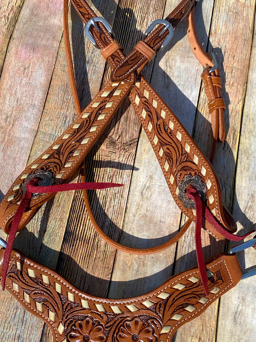 Floral Gladiator Tack Set – Twisted T Tack