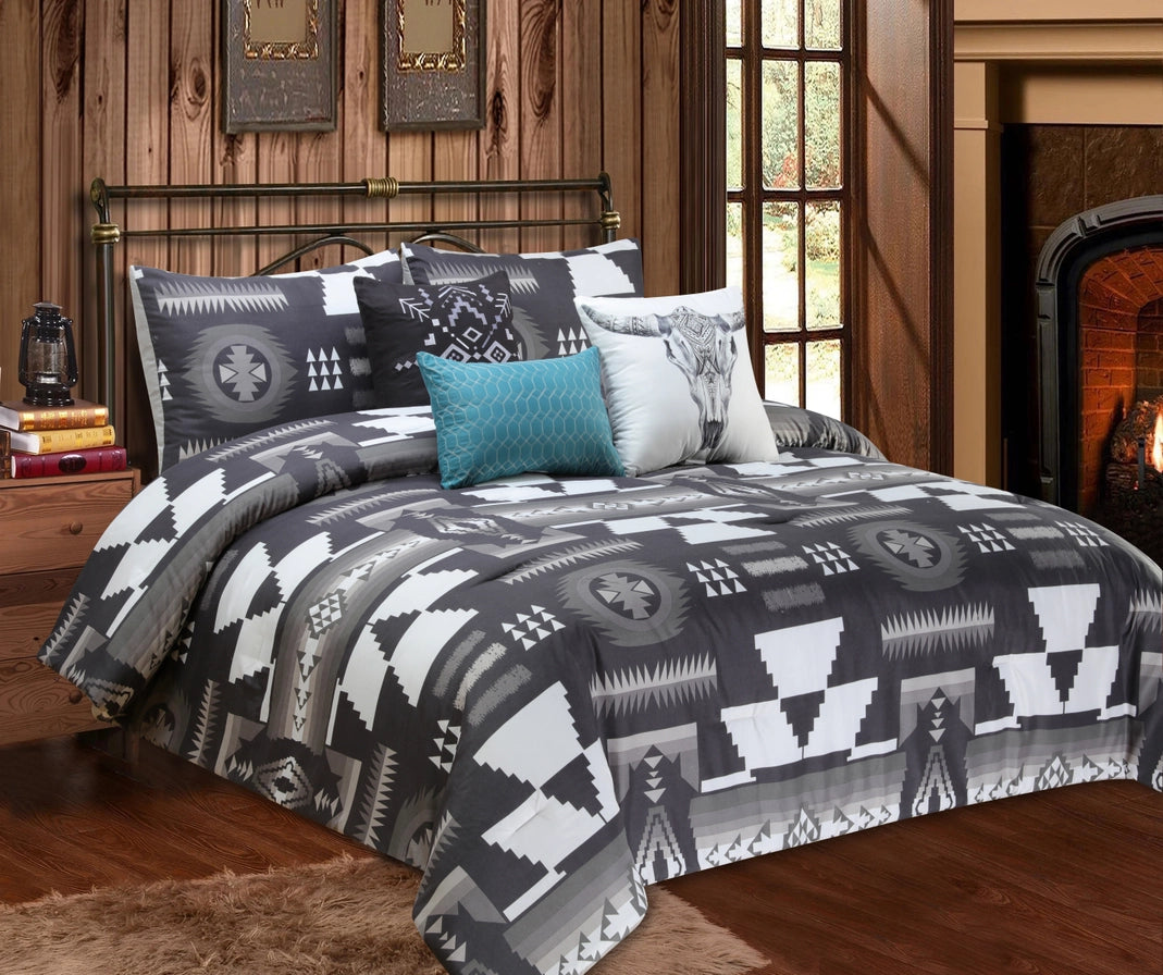 Grey Southwest Comforter Set – Twisted T Tack